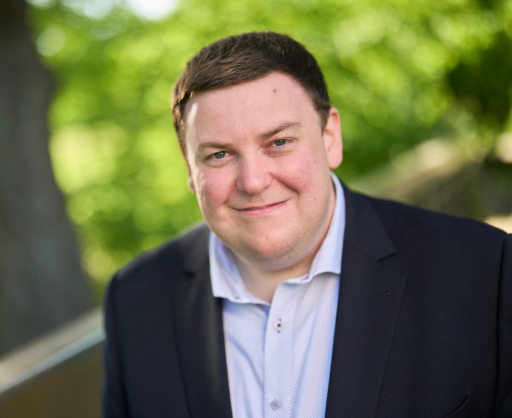 contact Representative Andrew Lawton of Ontario